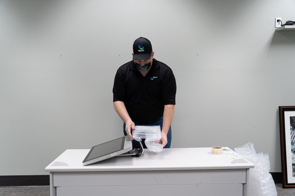 Updated Monitor Packing Guide - EPC USA